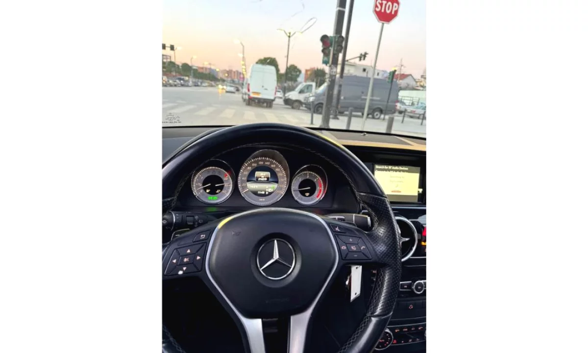 Makina ne shitje ne tirane, mercedes-benz, 2015 diesel,kambio automatik ...