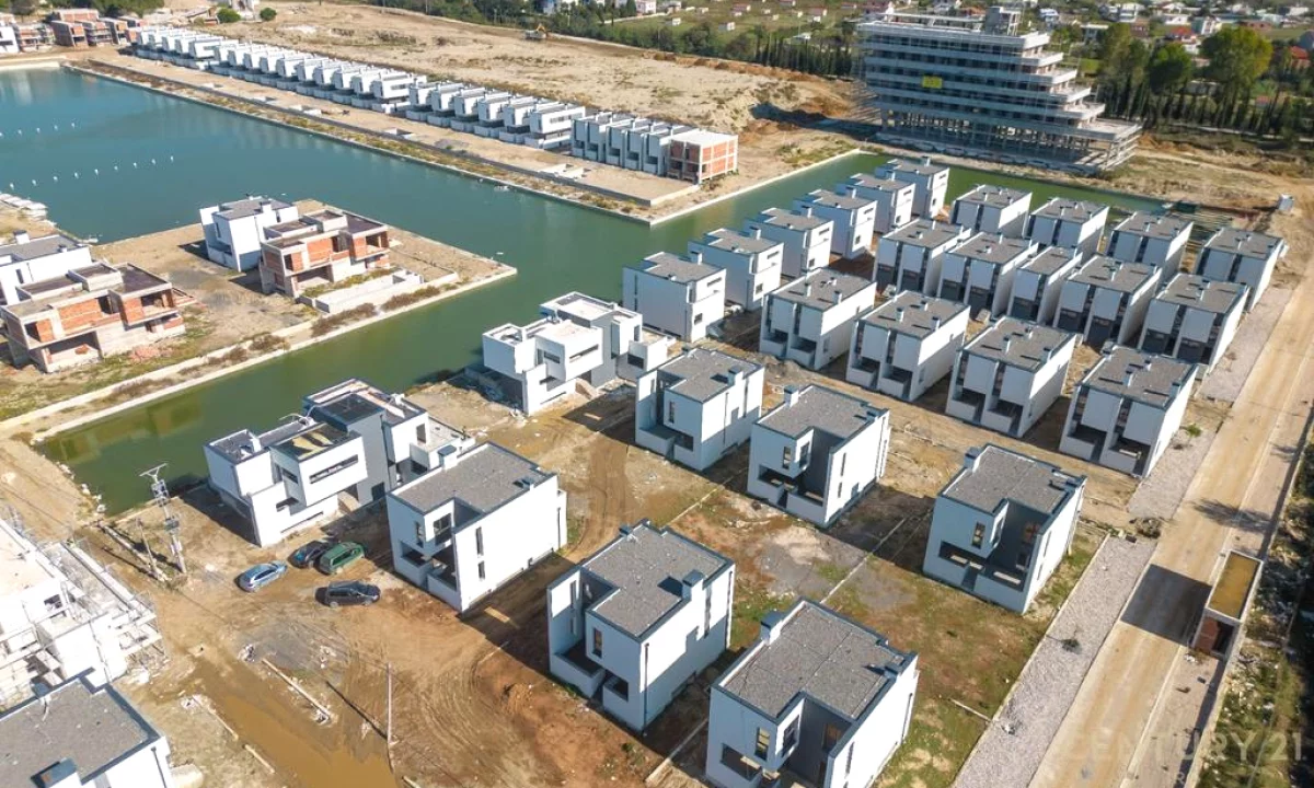 Apartment for sale in durres 1+1, emty - Durres