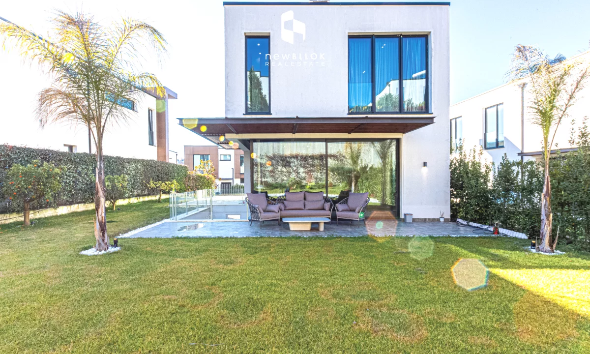 Luxury villas for sale in tirana 4+1, furnished - Tirana